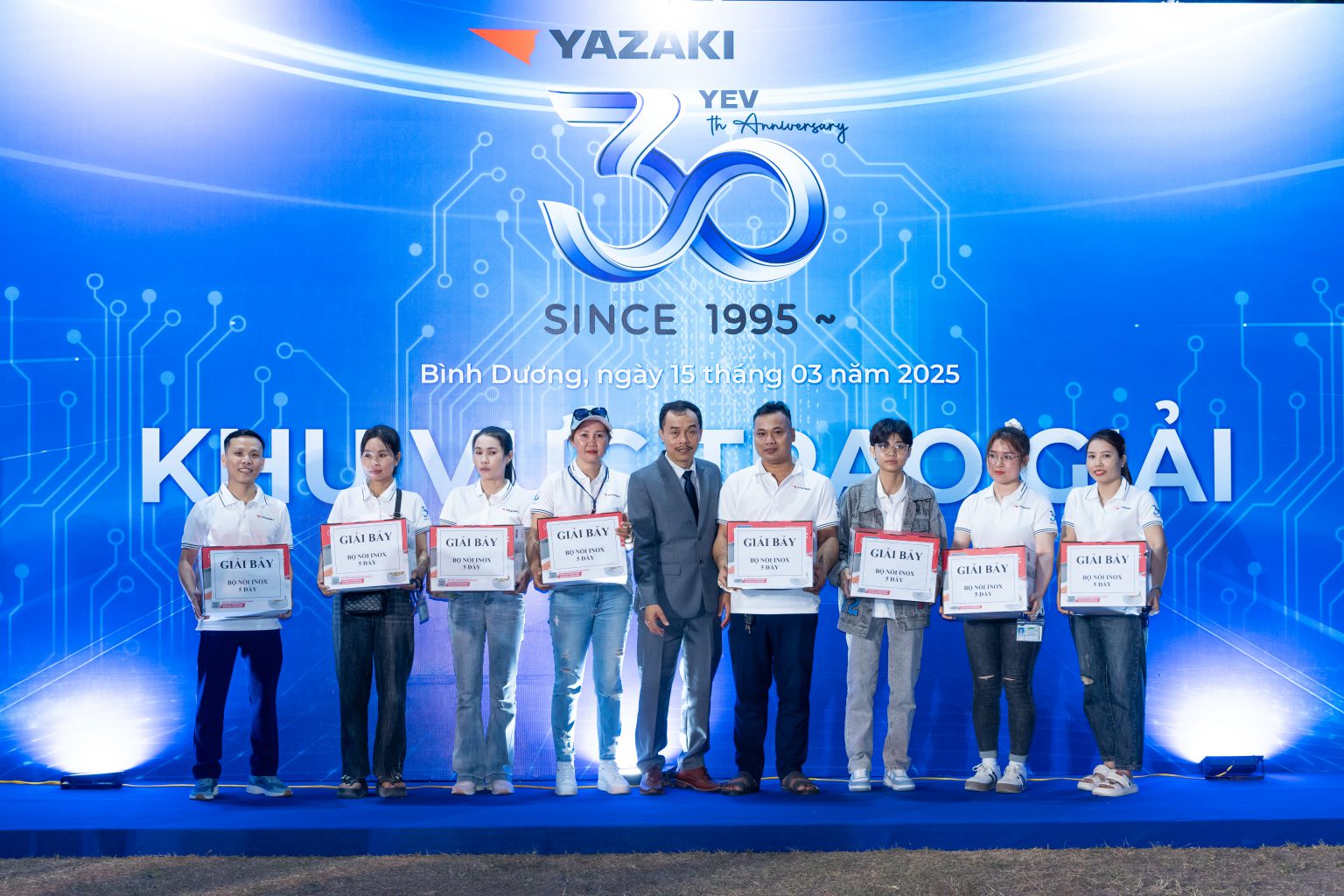 30 NĂM – MỘT CHẶNG ĐƯỜNG – Yazaki Site